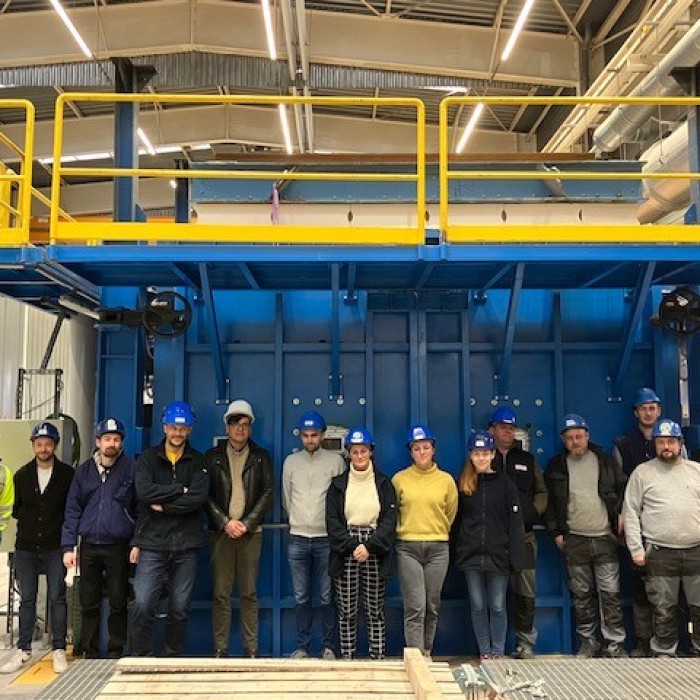 Dr Ulises Rojas visited Efectis Fire Laboratory | News | FRISSBE